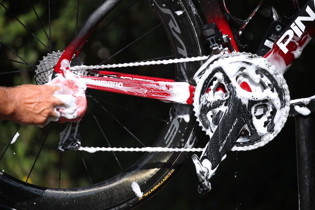 How and when do I clean my bike? | Velo Presto